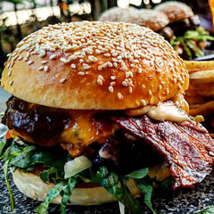 AVC Smith St food_th2 - PubTIC