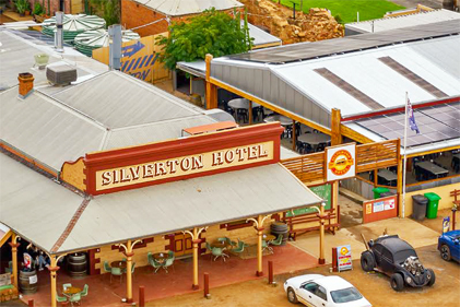 Silverton Hotel aerial_ResB Oct22_aclead - PubTIC