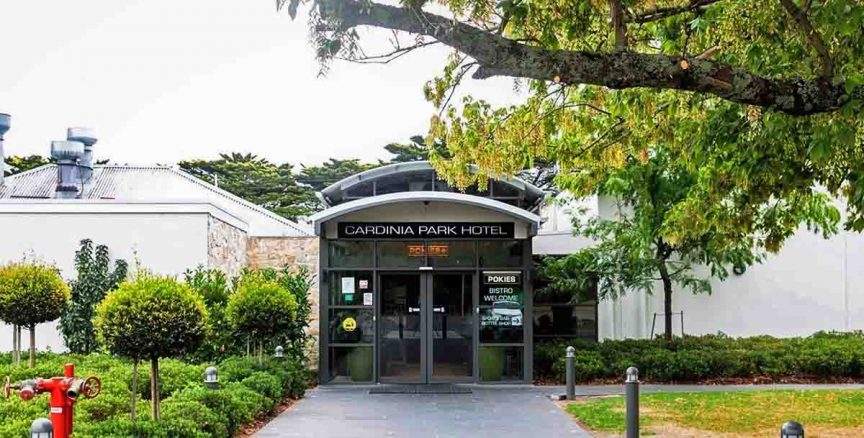 BLACK RHINO BANKS CARDINIA PARK - PubTIC