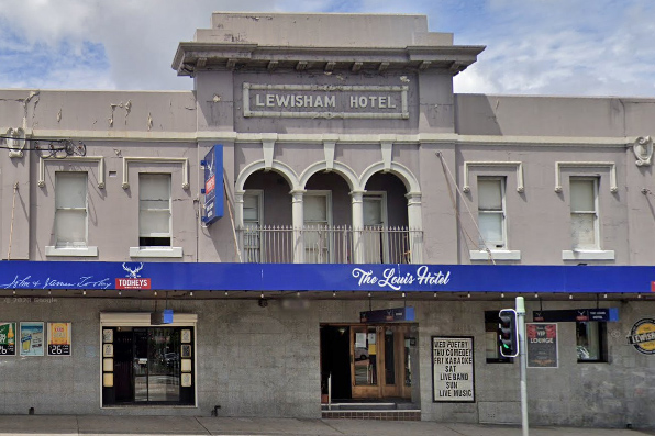Lewisham Hotel street view_Gg Jan23_clead - PubTIC