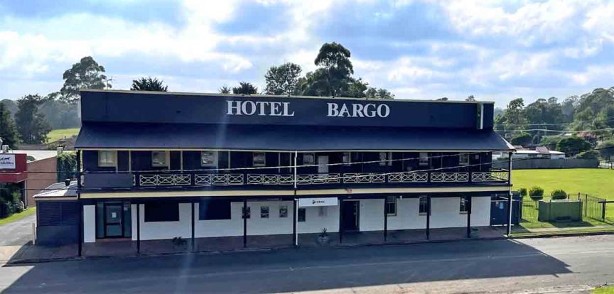 HOTEL BARGO SELLING ON SYDNEY FRINGE - PubTIC