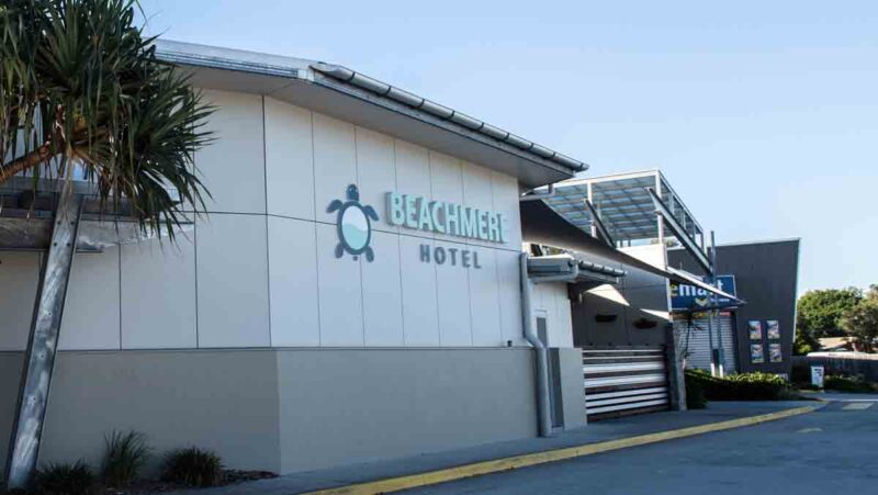 Beachmere-Hotel frontage side_cfeat - PubTIC