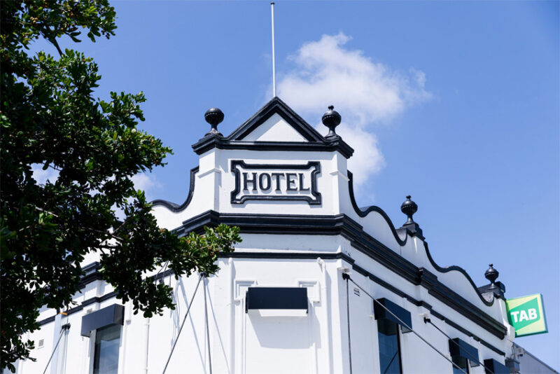 HALL AND REILLY UNVEIL NEW-LOOK LOCAL FOR BALMAIN - PubTIC