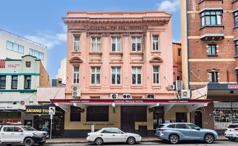 JDA SNARES HOT PROPERTY CRYSTAL PALACE - PubTIC