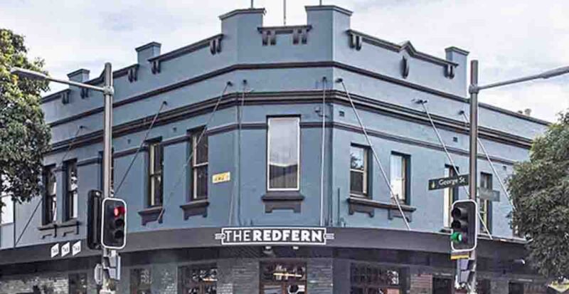 SHORT PASSES ON THE REDFERN - PubTIC